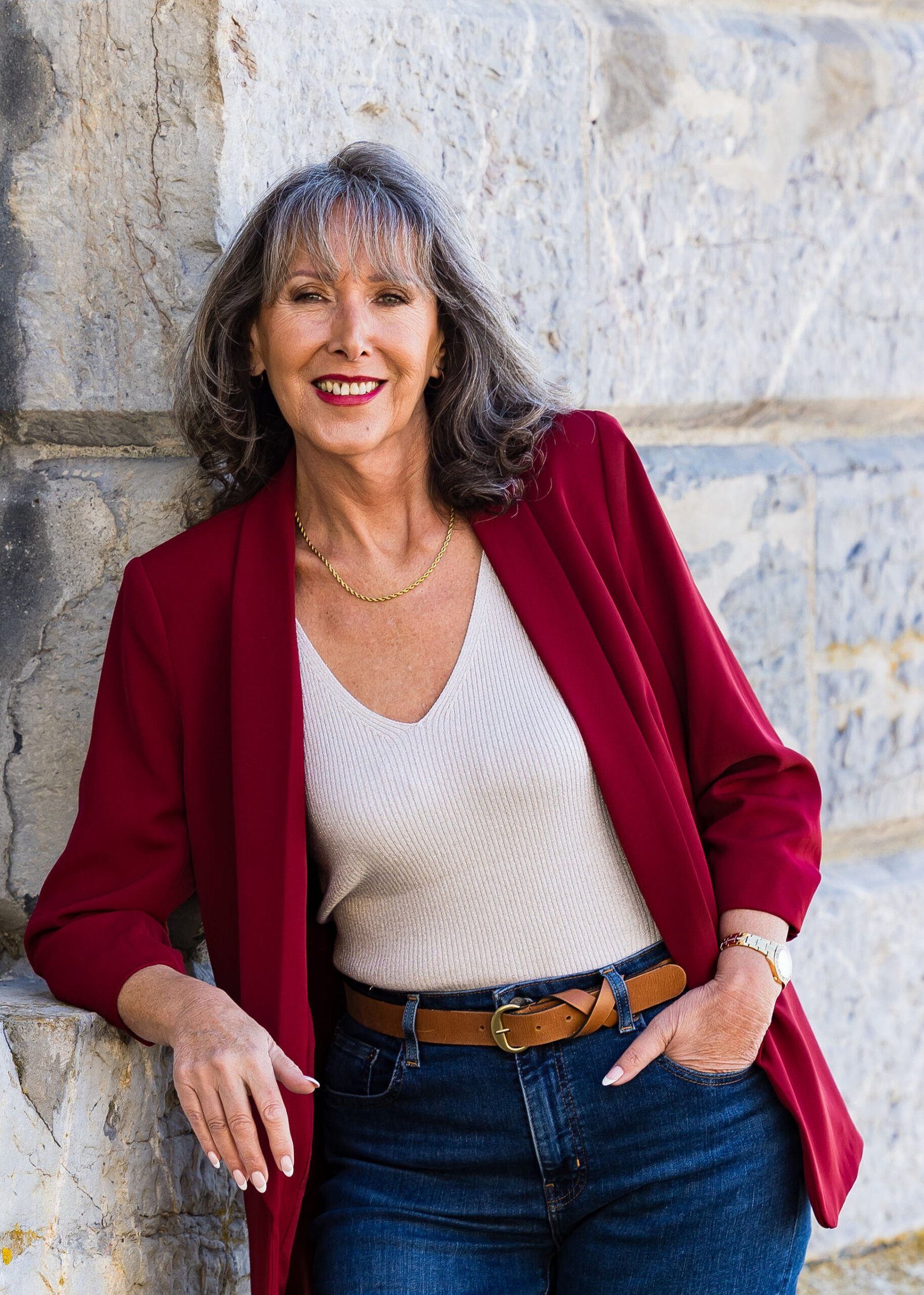 About Julie Poole | Author, Speaker & Teacher